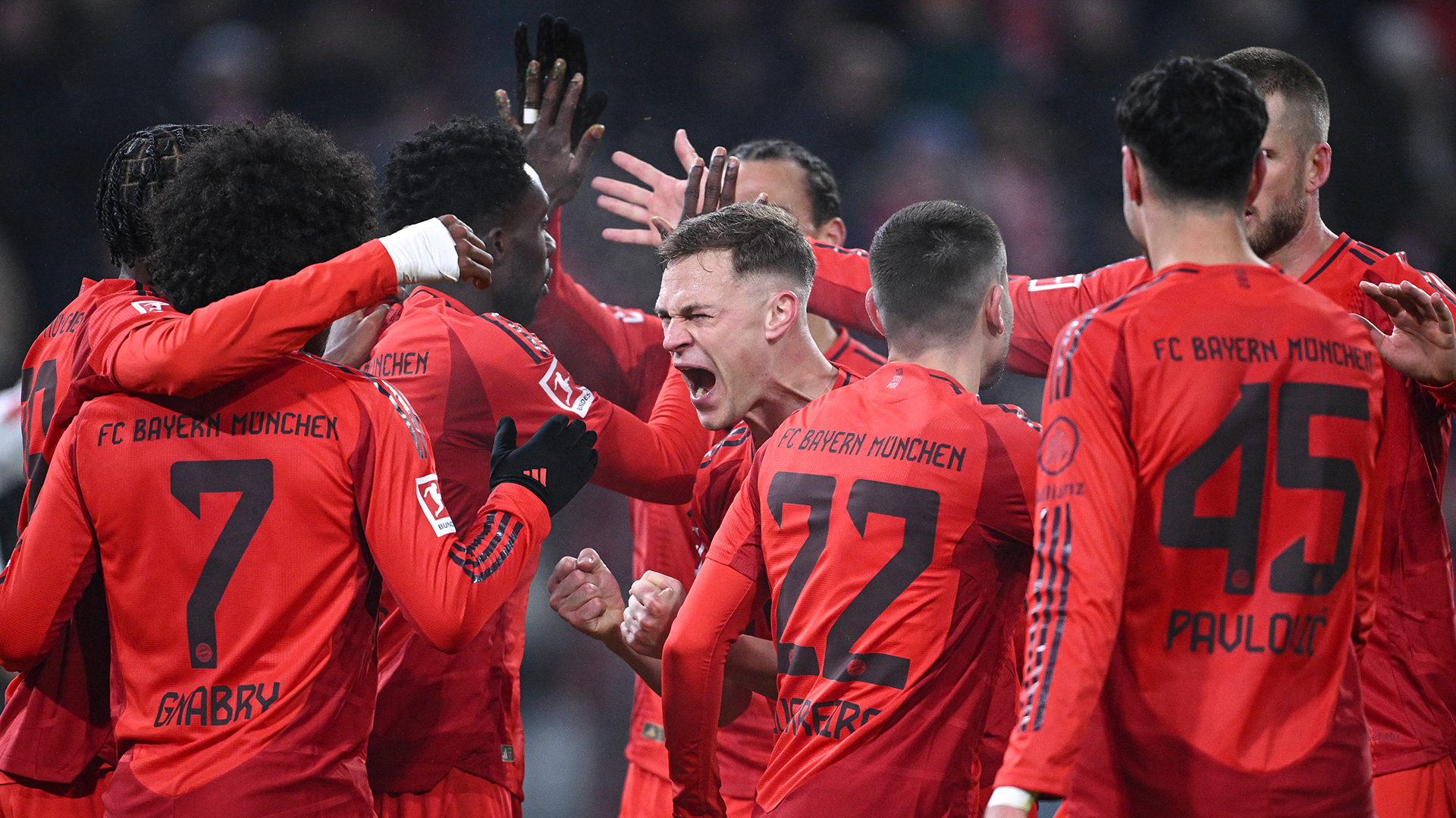 Gratulation an den FC Bayern zur Meisterschaft 2025 | DFL