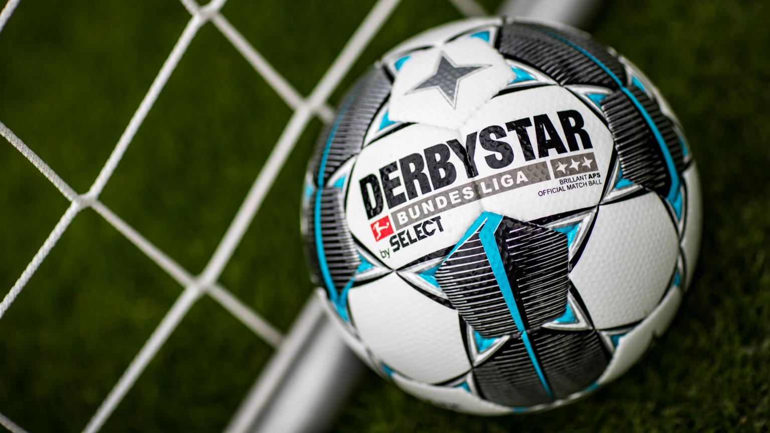 DERBYSTAR presents official match ball of the Bundesliga and Bundesliga ...