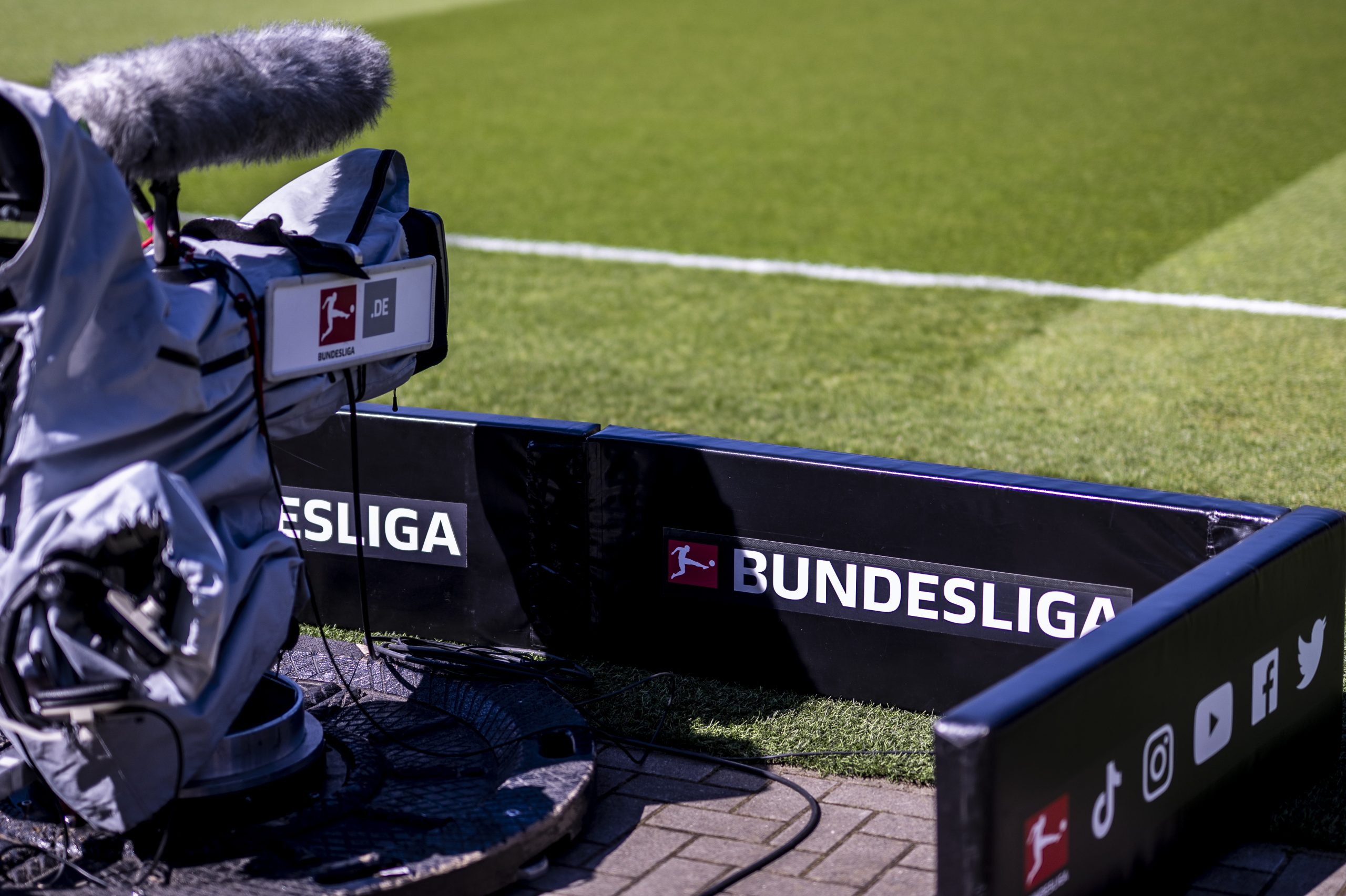 Bundesliga International signs broadcast deal with Japanese streaming ...