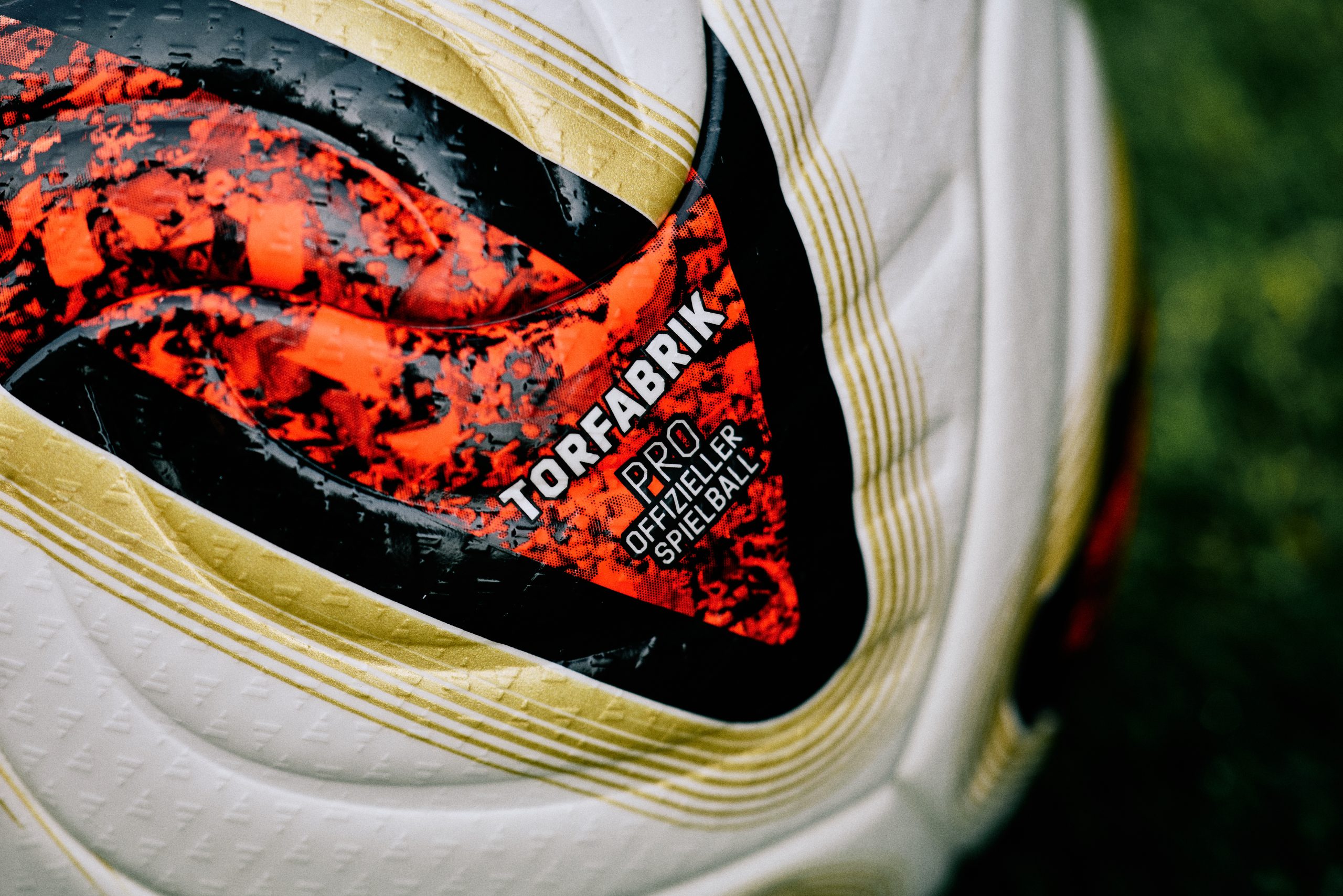 Official Match Ball 2026-27: TORFABRIK returns to German professional ...